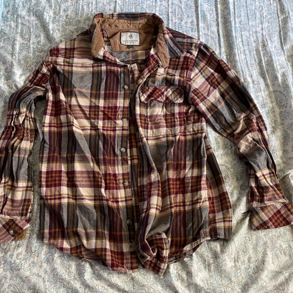 Legendary Whitetails | Shirts | Legendary Whitetails Mens Flannel Shirt ...